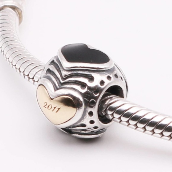 Pandora | Jewelry | Limited Edition Authentic Pandora Midnight Heart ...